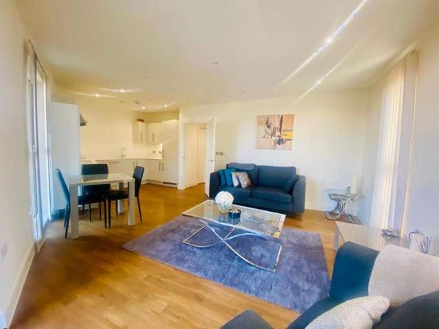 2 Bedroom Apartment Flat