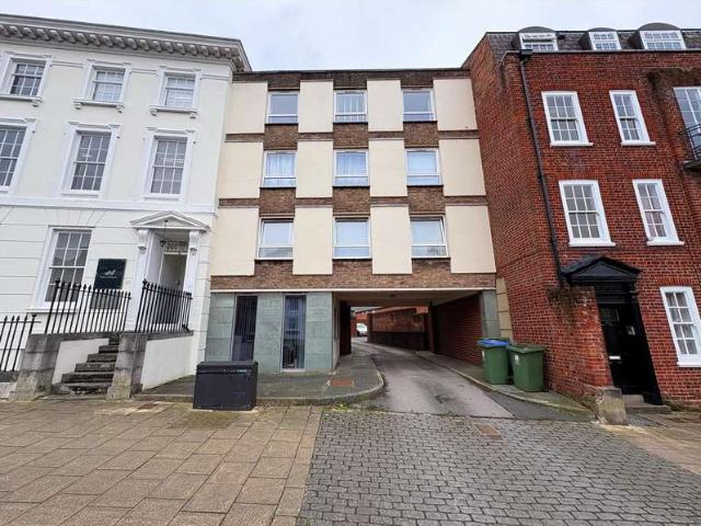2 Bedroom Apartment Flat