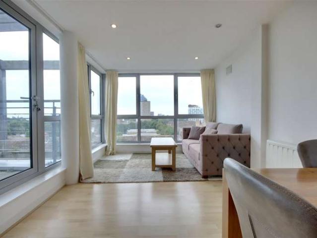2 Bedroom Apartment Flat