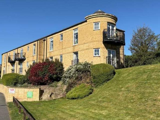 2 Bedroom Apartment Flat