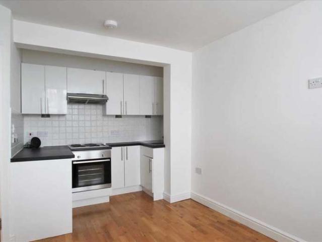 2 Bedroom Apartment Flat