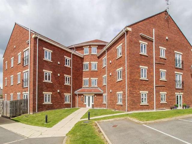 2 Bedroom Apartment Flat