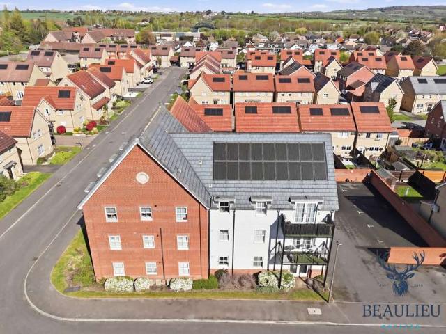 2 Bedroom Apartment Flat