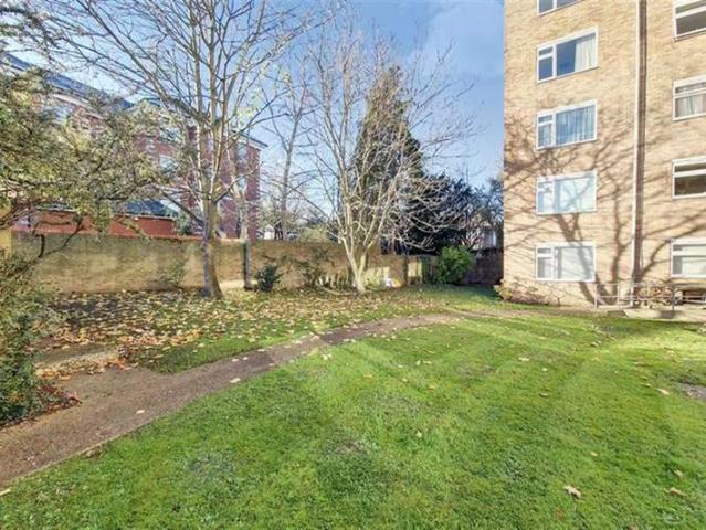 2 Bedroom Apartment Flat