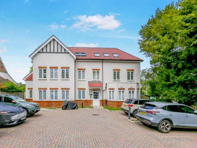 2 Bedroom Apartment Flat
