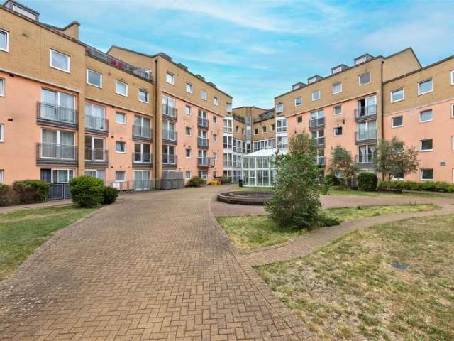 2 Bedroom Apartment Flat