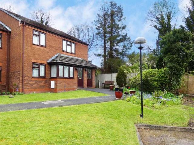 2 Bedroom Apartment Flat