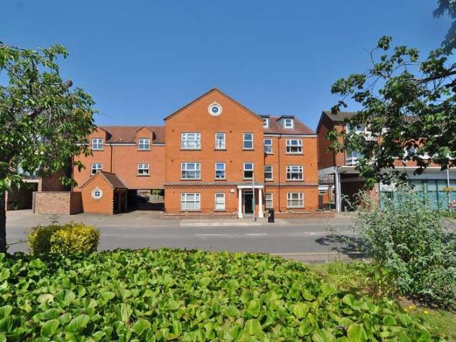 2 Bedroom Apartment Flat