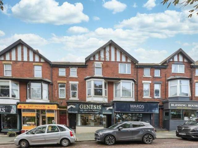 2 Bedroom Apartment Flat