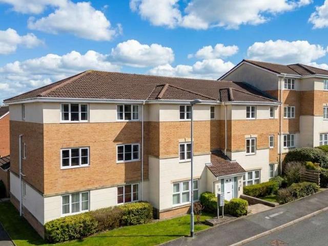 2 Bedroom Apartment Flat