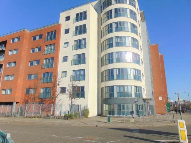 2 Bedroom Apartment Flat