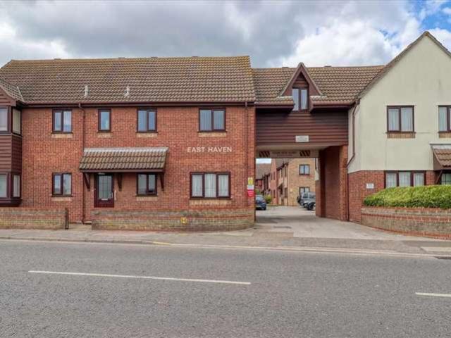2 Bedroom Apartment Flat