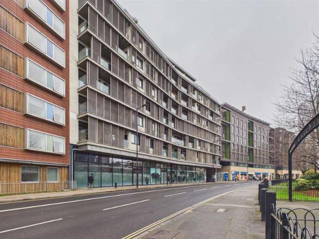 2 Bedroom Apartment Flat
