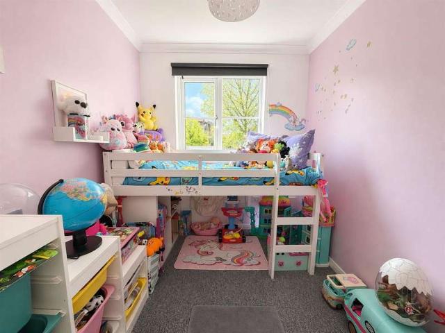 2 Bedroom Apartment Flat