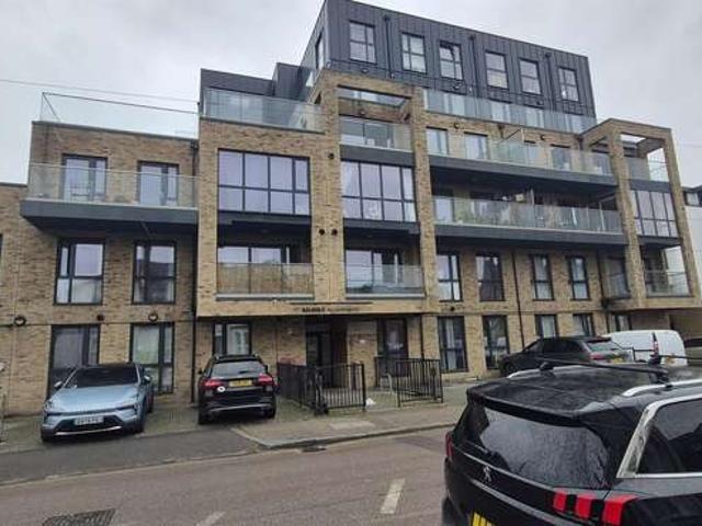 2 Bedroom Apartment Flat