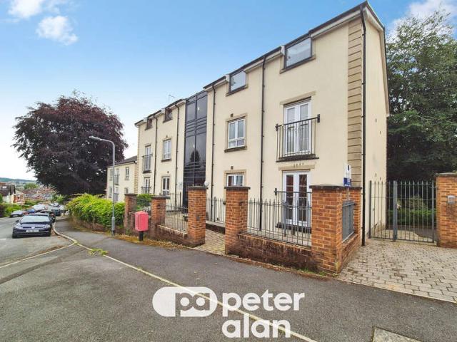 2 Bedroom Apartment Flat