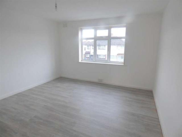 2 Bedroom Apartment Flat