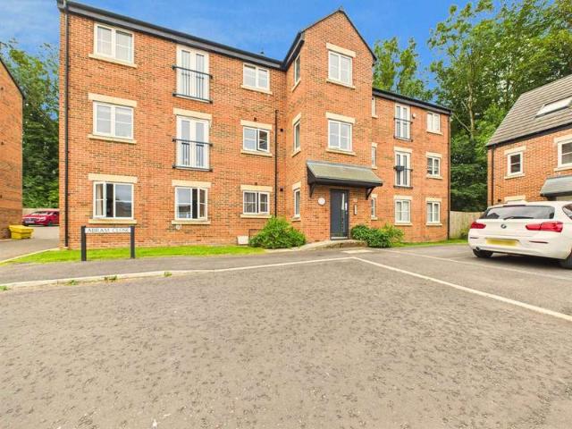 2 Bedroom Apartment Flat