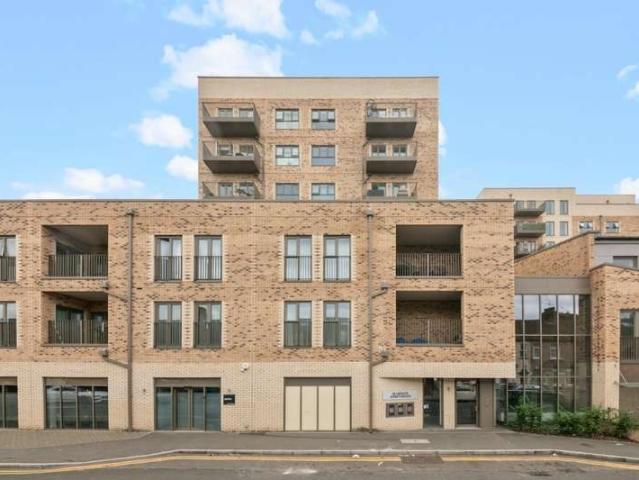 2 Bedroom Apartment Flat