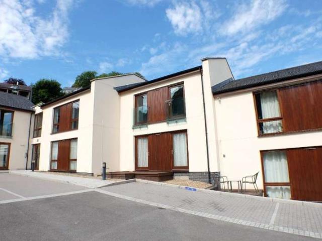 2 Bedroom Apartment Flat