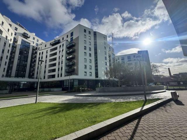 2 Bedroom Apartment Flat