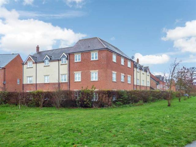 2 Bedroom Apartment Flat