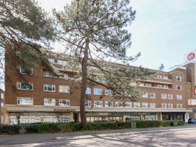 2 Bedroom Apartment Flat