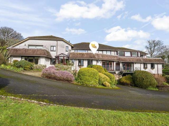 2 Bedroom Apartment Flat