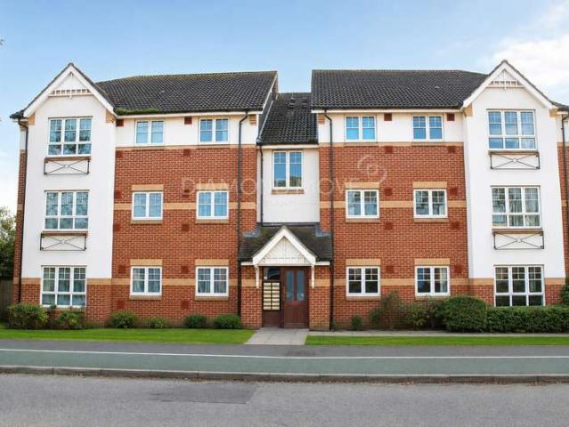2 Bedroom Apartment Flat