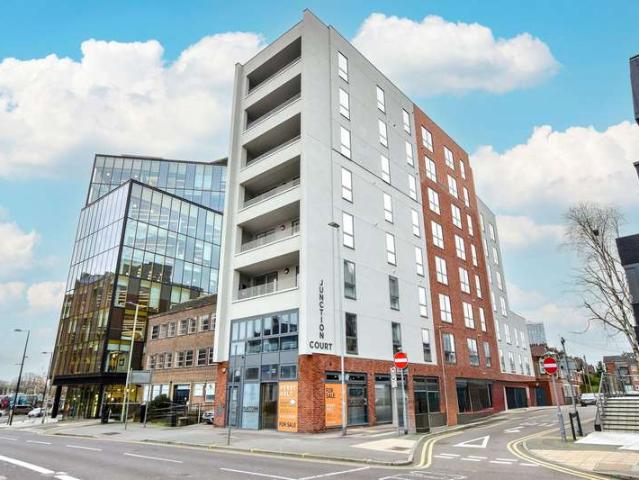 2 Bedroom Apartment Flat