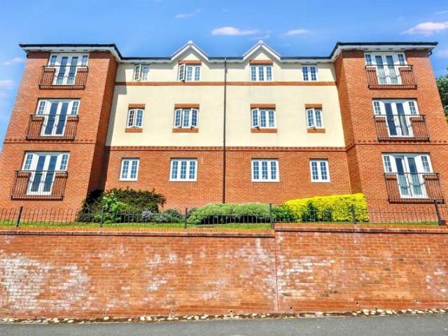 2 Bedroom Apartment Flat