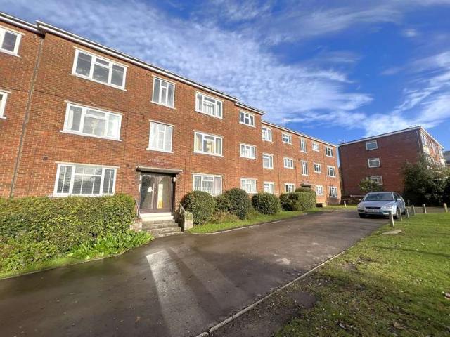 2 Bedroom Apartment Flat