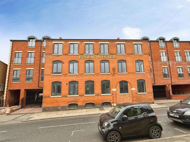 2 Bedroom Apartment Flat