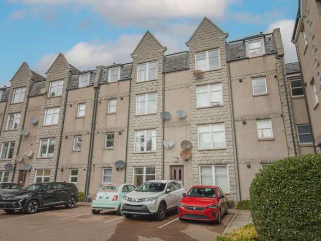 2 Bedroom Apartment Flat