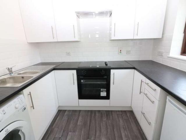 2 Bedroom Apartment Flat