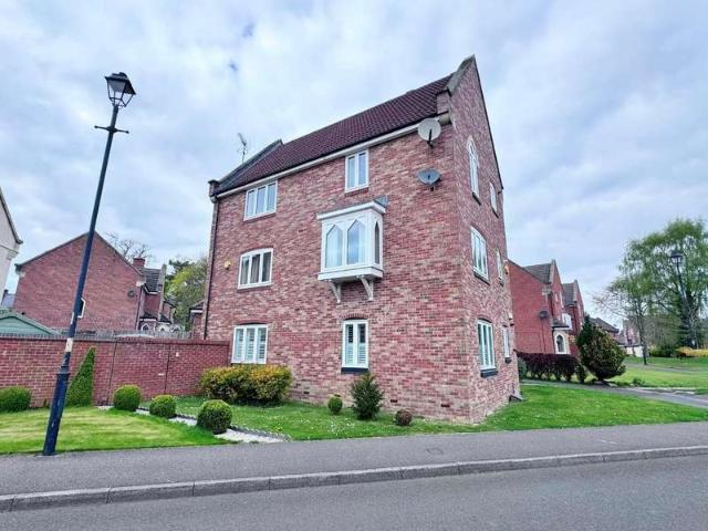 2 Bedroom Apartment Flat