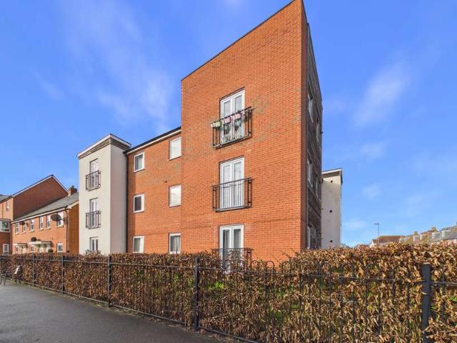 2 Bedroom Apartment Flat