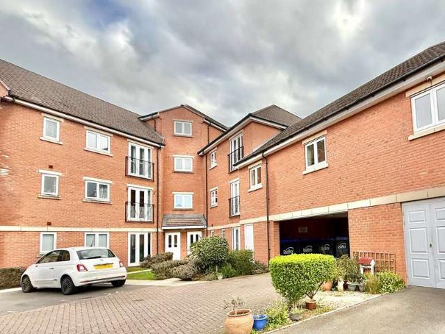 2 Bedroom Apartment Flat