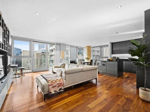 2 Bedroom Apartment Flat