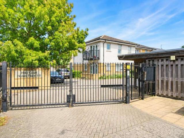 2 Bedroom Apartment Flat