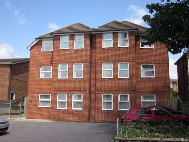 2 Bedroom Apartment Flat