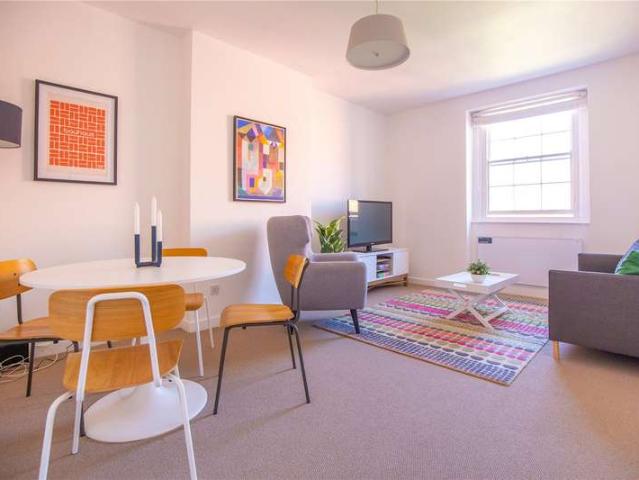 2 Bedroom Apartment Flat