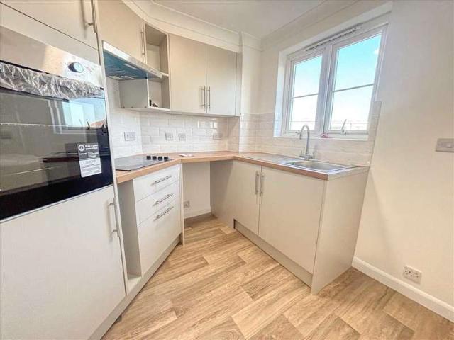 2 Bedroom Apartment Flat