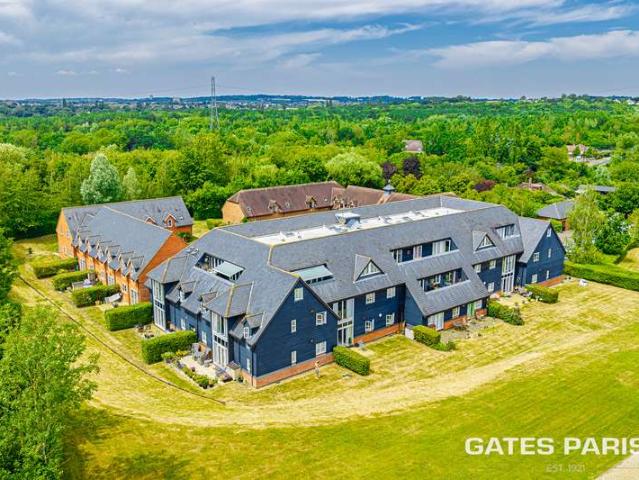 2 Bedroom Apartment Flat