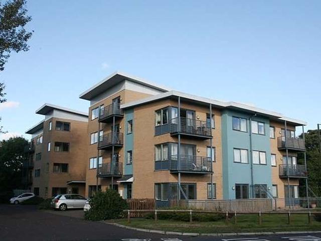 2 Bedroom Apartment Flat