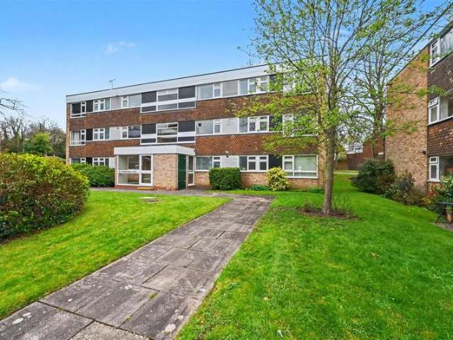 2 Bedroom Apartment Flat