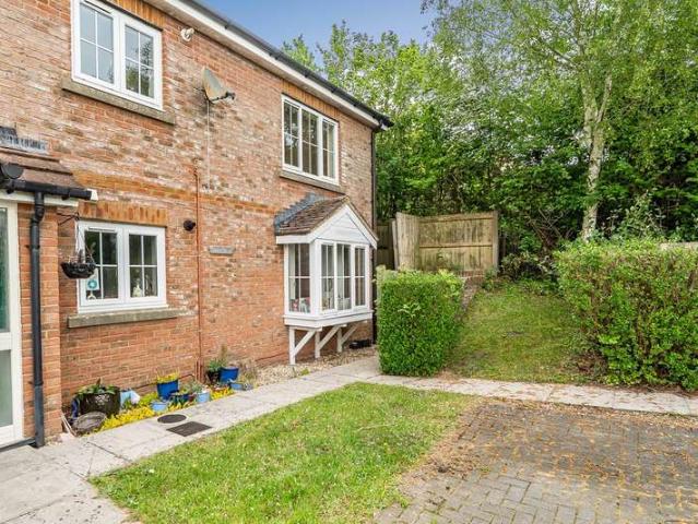 2 Bedroom Apartment Flat