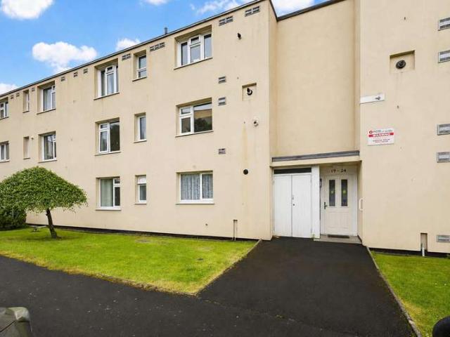 2 Bedroom Apartment Flat