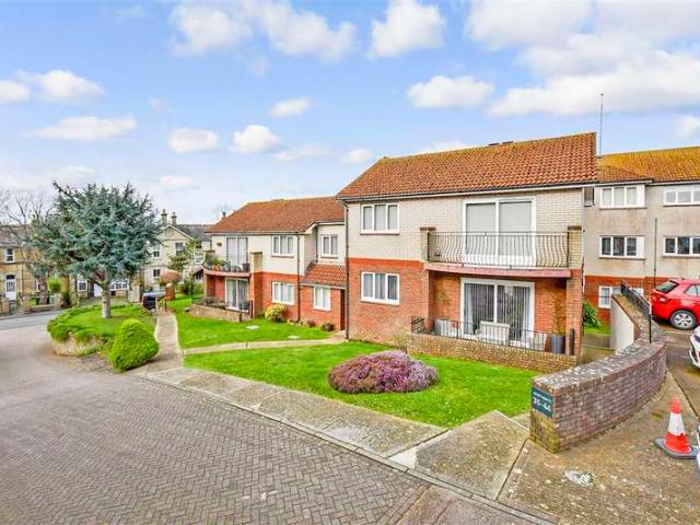2 Bedroom Apartment Flat