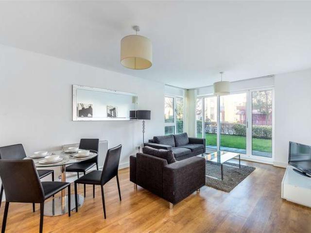 2 Bedroom Apartment Flat